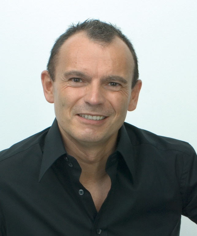Une question à Philippe Girault - DECIDEURS MAGAZINE - Accédez à toute ...