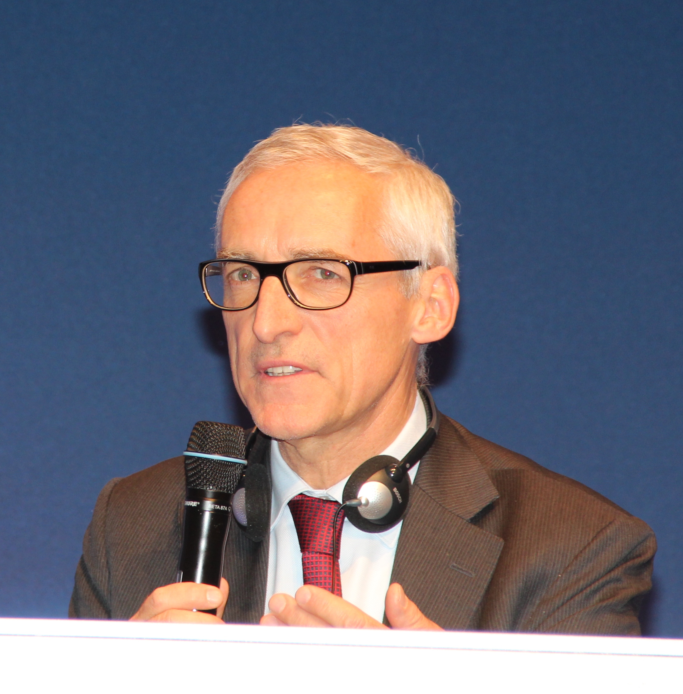 Didier Houssin nommé président de l'ANCRE - DECIDEURS MAGAZINE ...