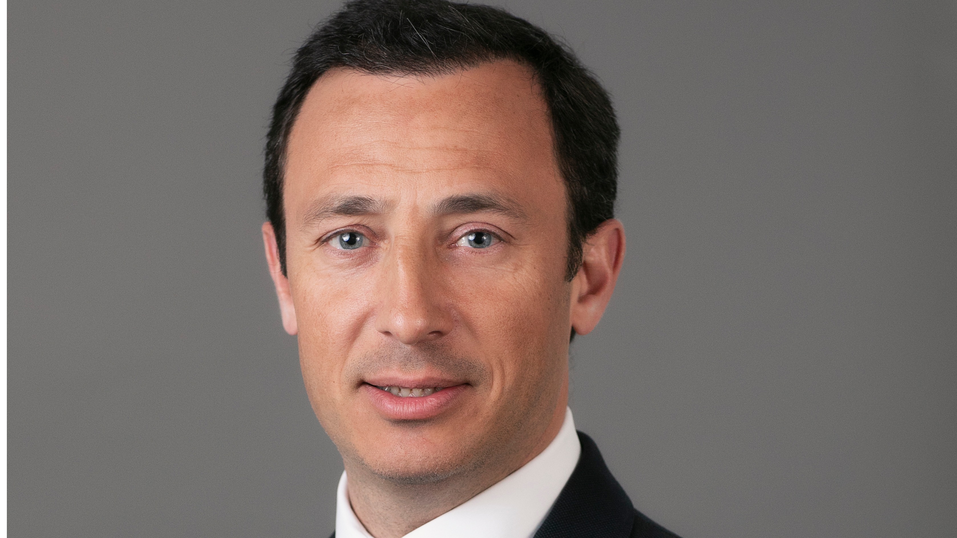 Alexandre Poupard arrive chez Mayer Brown - DECIDEURS MAGAZINE ...